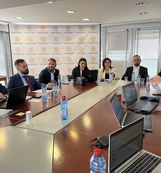 Дома - Bankarstvo MK